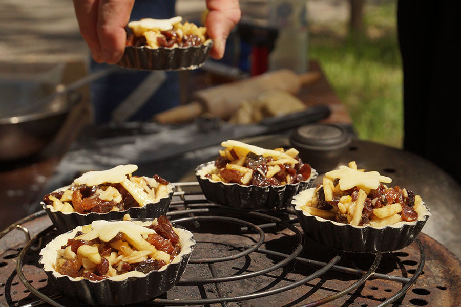 Festive Fruit Mince Pies | Snowys Blog