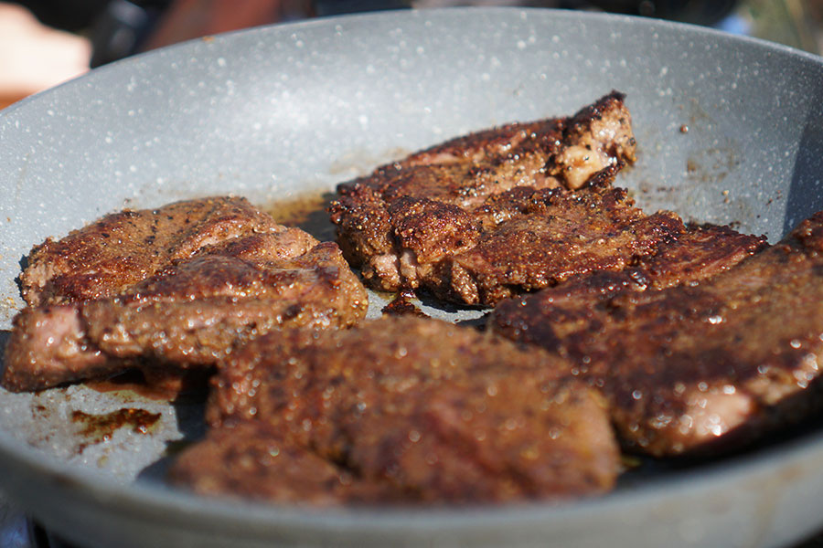 Dry Rub Lamb Leg Steak with Greek Salad | Snowys Blog